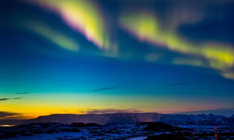 The Northern Lights - Discovering the Arctic